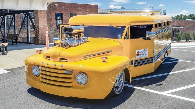 S'cool Bus: 1949 Ford F-6 Custom
