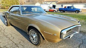 Yellow Gold: 1970 Pontiac Firebird Formula 400