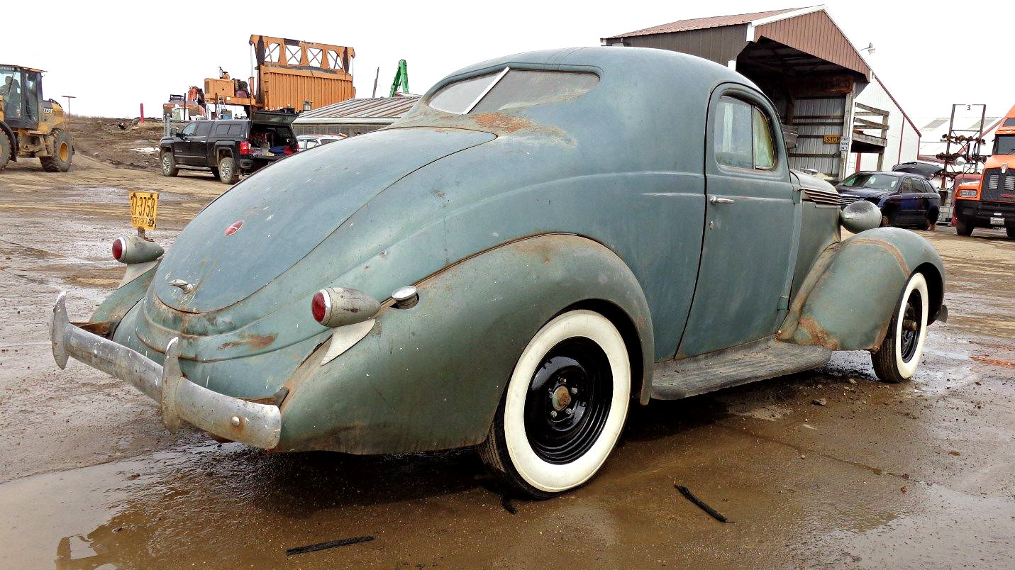 37 Studebaker Dictator 4 | Barn Finds