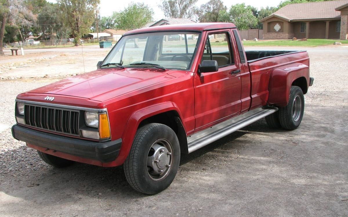 Jeep Comanche Dually
