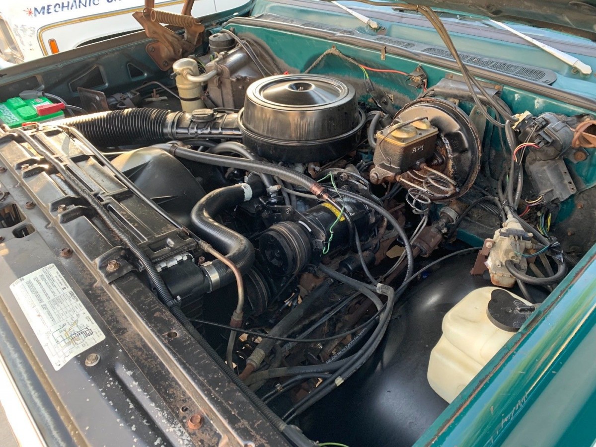 1980 C10 Engine | Barn Finds