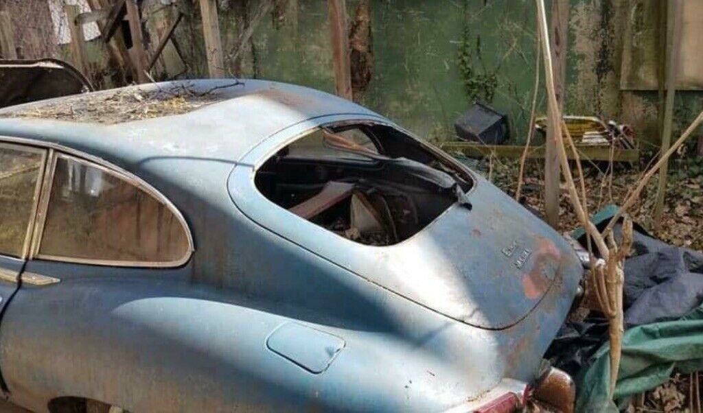 jag rear | Barn Finds