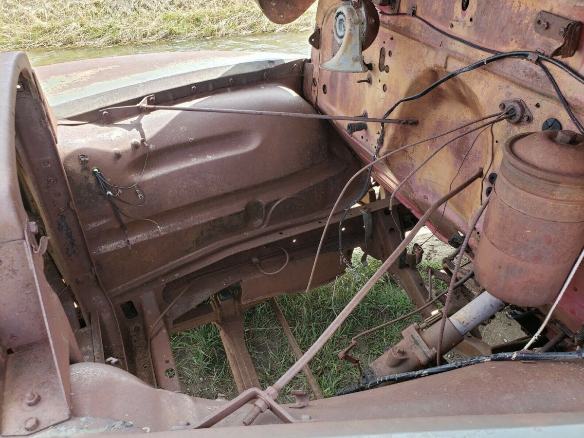 1947 GMC 3100 Engine Bay | Barn Finds