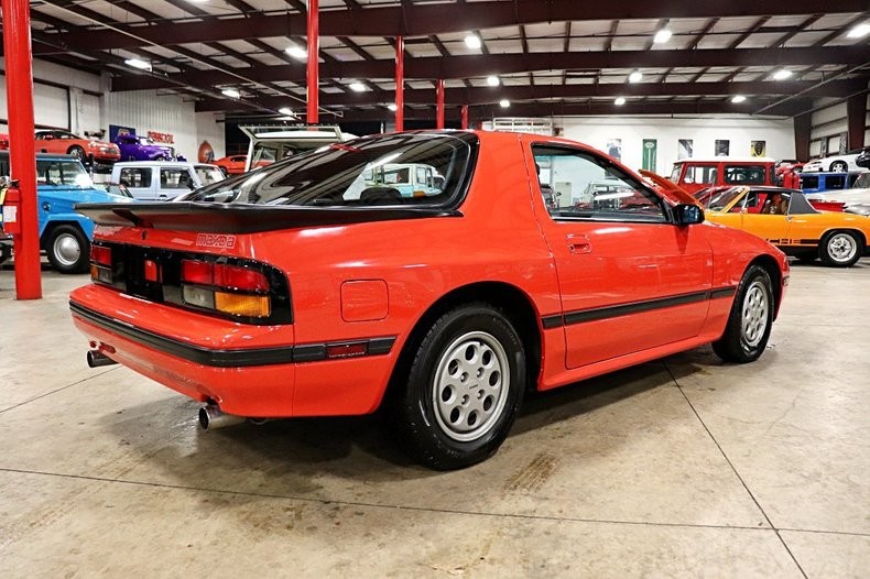 1986 Mazda RX-7 Rear Quarter | Barn Finds
