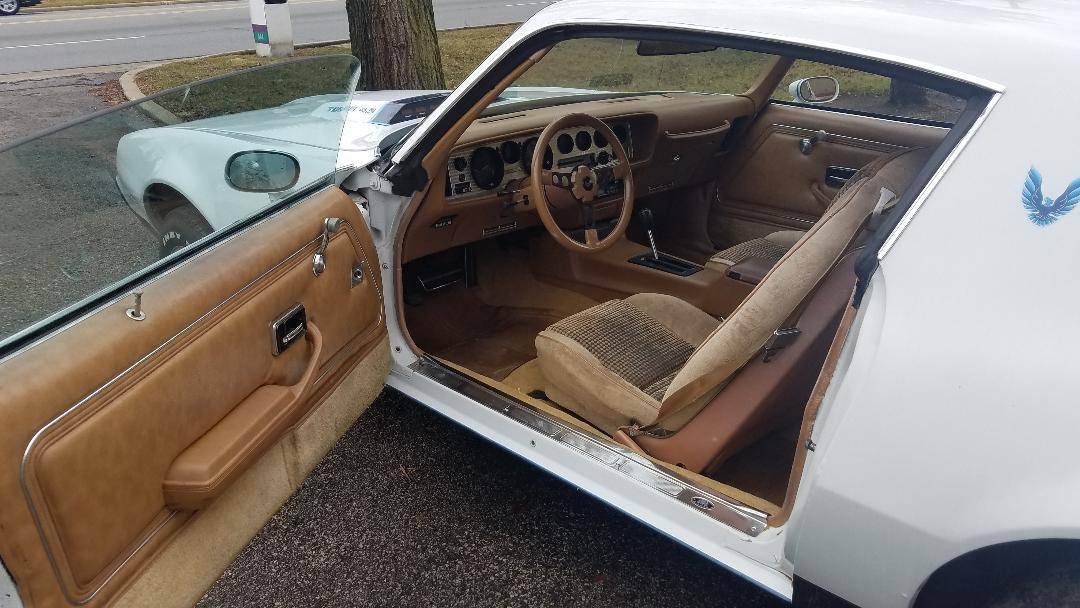 turbo trans am interior | Barn Finds