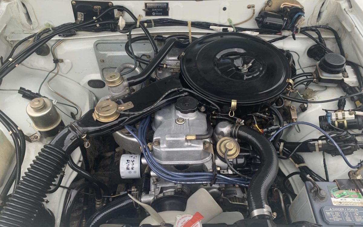 1986 Dodge D50_engine | Barn Finds