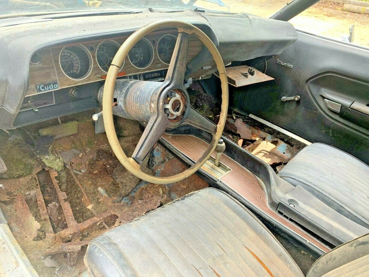 Cuda Interior | Barn Finds
