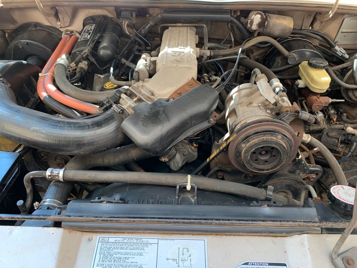 ford bronco engine | Barn Finds