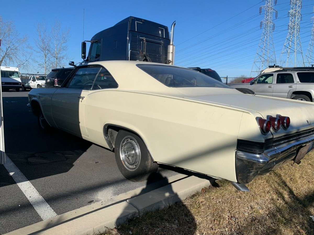 1965 Chevrolet Impala SS 5 | Barn Finds