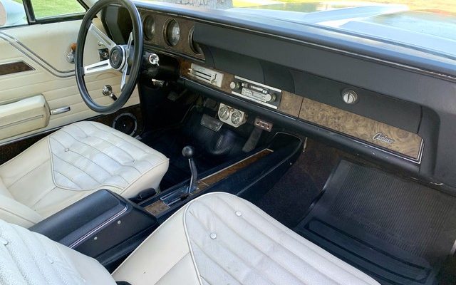1970 W31 interior | Barn Finds