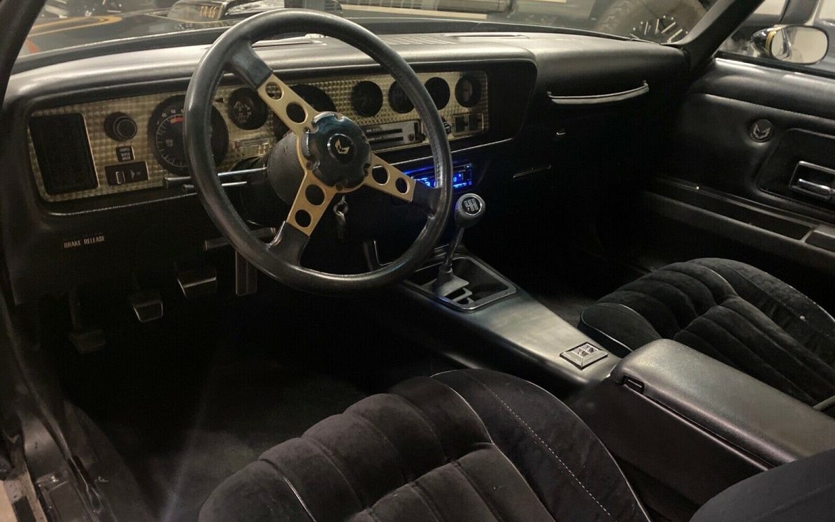 1977 Pontiac Trans AM Interior