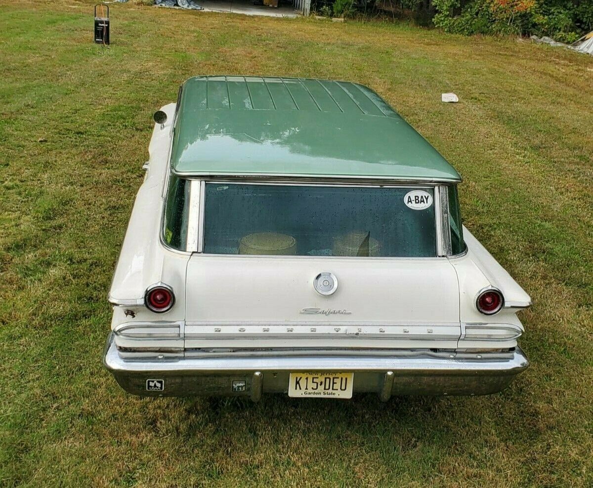 1960 Pontiac Bonneville Safari rear | Barn Finds