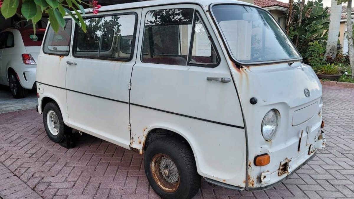 1969 Subaru 360 Van