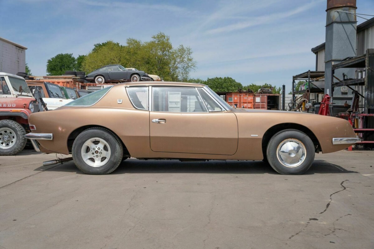 1963 Studebaker Avanti R2 Photo 2 | Barn Finds