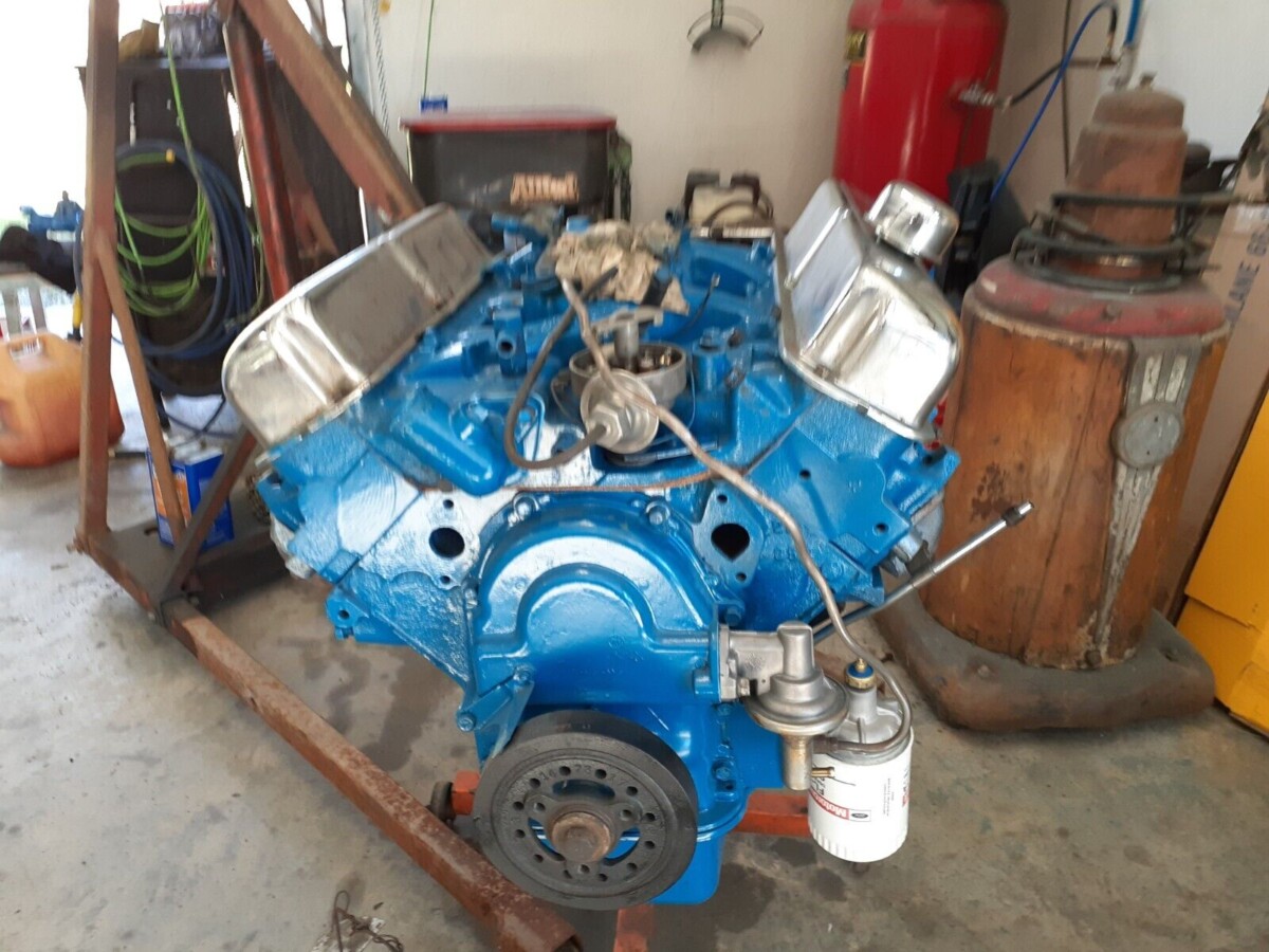 1966 Fairlane 390 engine | Barn Finds