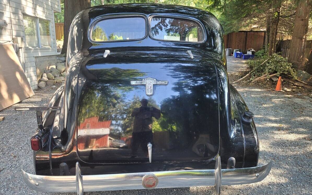 1938 Pontiac rear | Barn Finds