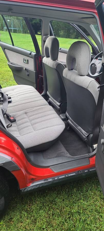 civic 4wd backseat | Barn Finds