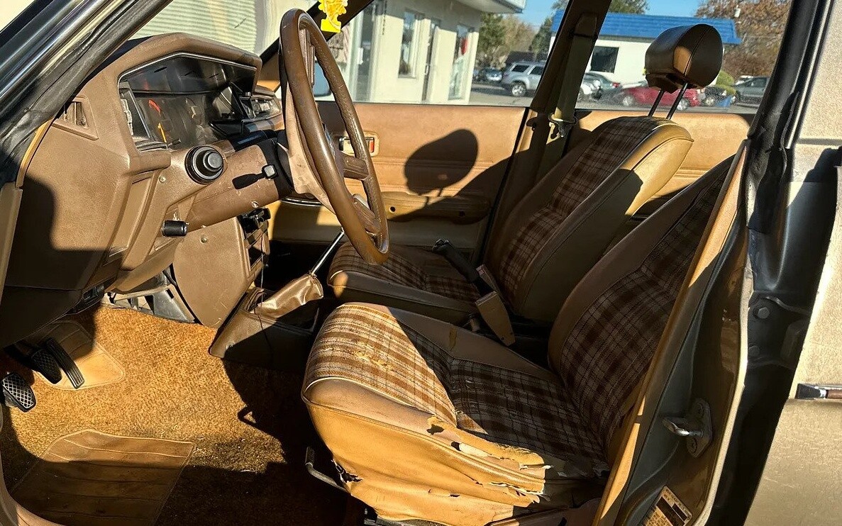 1981 Subaru GL Station Wagon Interior | Barn Finds