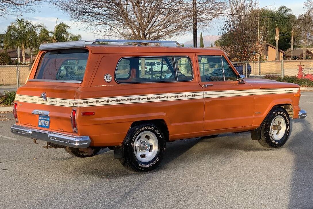 1977 Jeep Cherokee Chief S 5 | Barn Finds