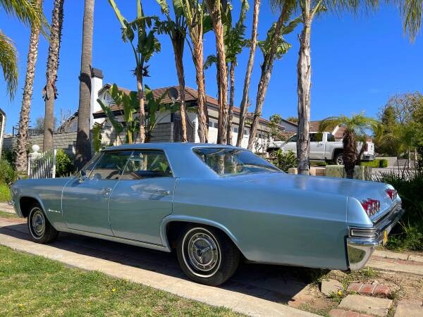 1965 Chevy Impala rear 3:4 | Barn Finds