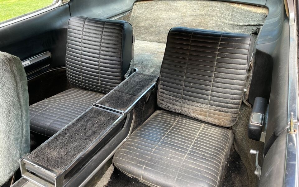1966 Dodge Charger Back Seat | Barn Finds
