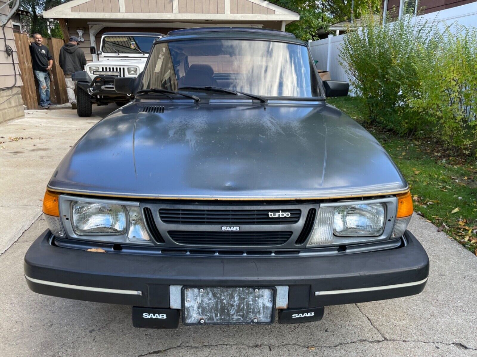 saab 900 front 2 | Barn Finds