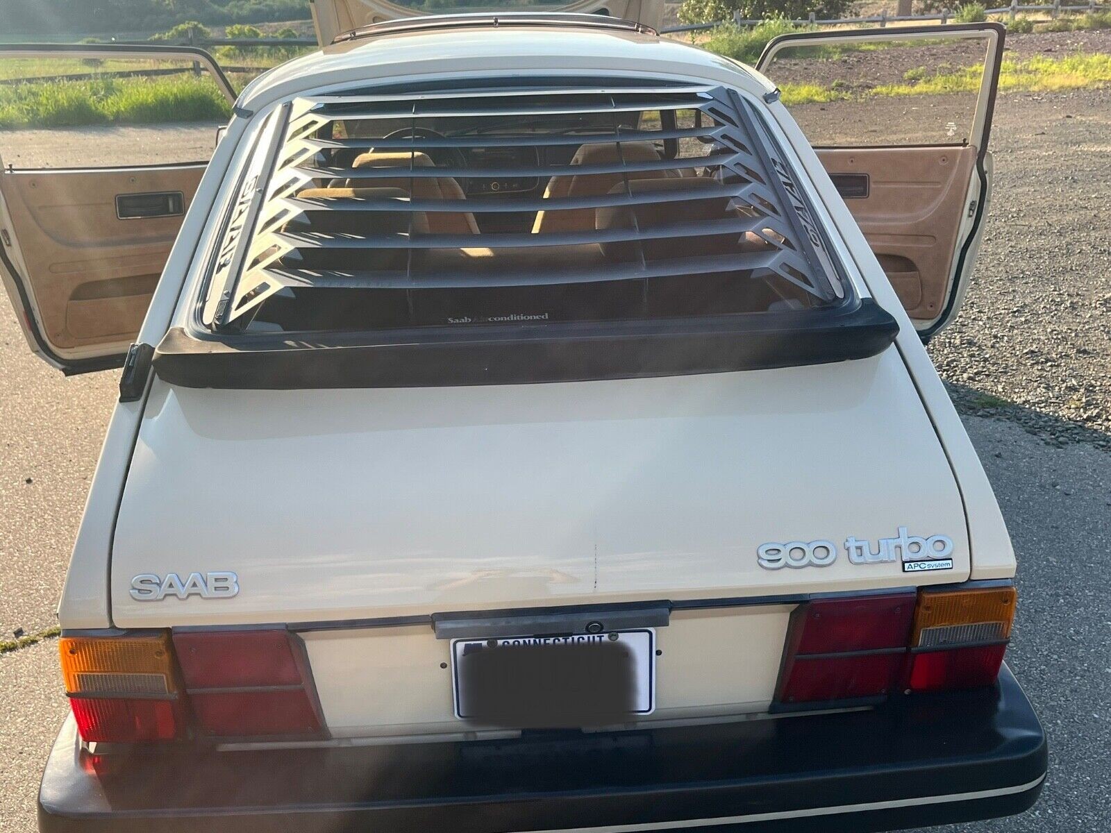 saab 900 rear 2 | Barn Finds