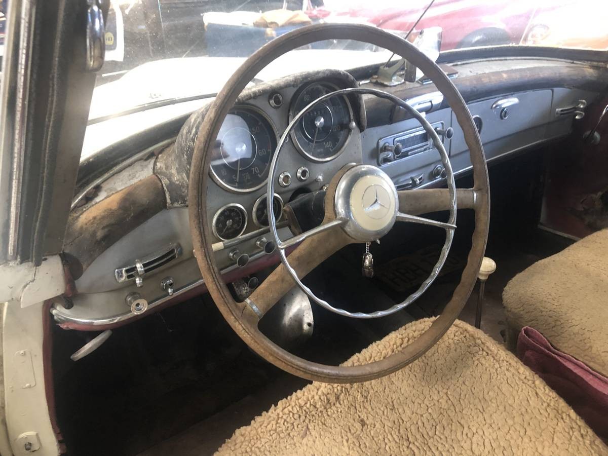 190sl interior | Barn Finds