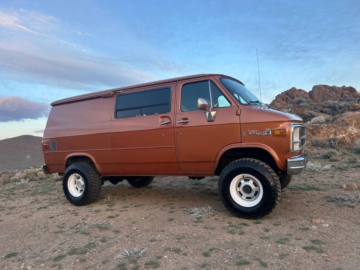 Pristine Pathfinder Conversion: 1981 GMC Vandura 4×4 – Barn Finds