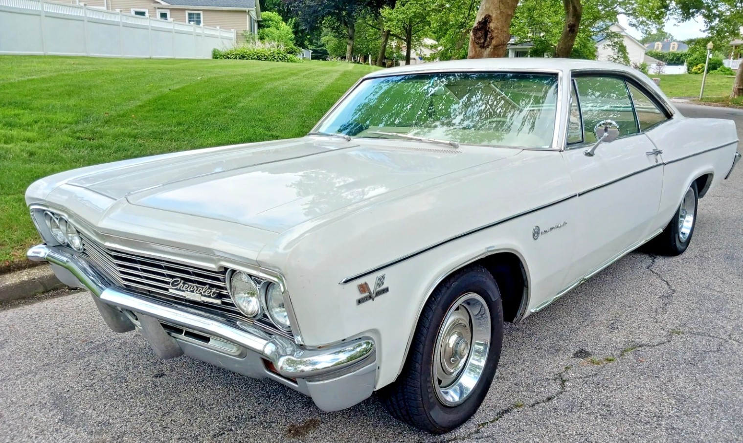 Big-Block Upgrade: No Reserve 1966 Chevrolet Impala | Barn Finds