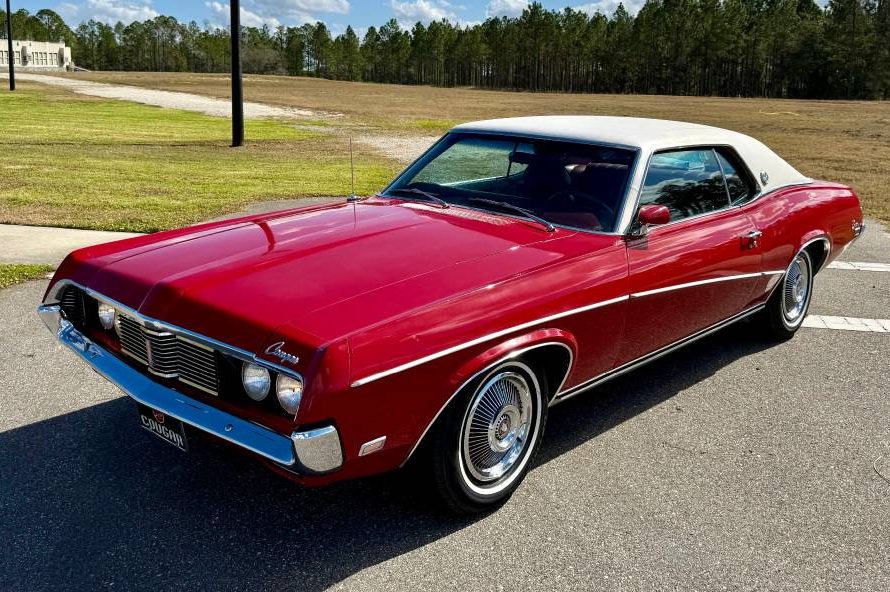 Nicely Optioned: 1969 Mercury Cougar XR-7 | Barn Finds